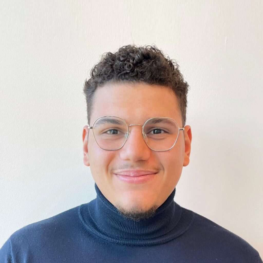 About us | e-tailize