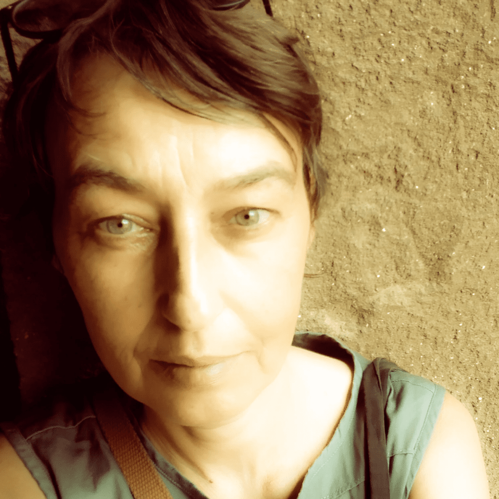 About us | e-tailize